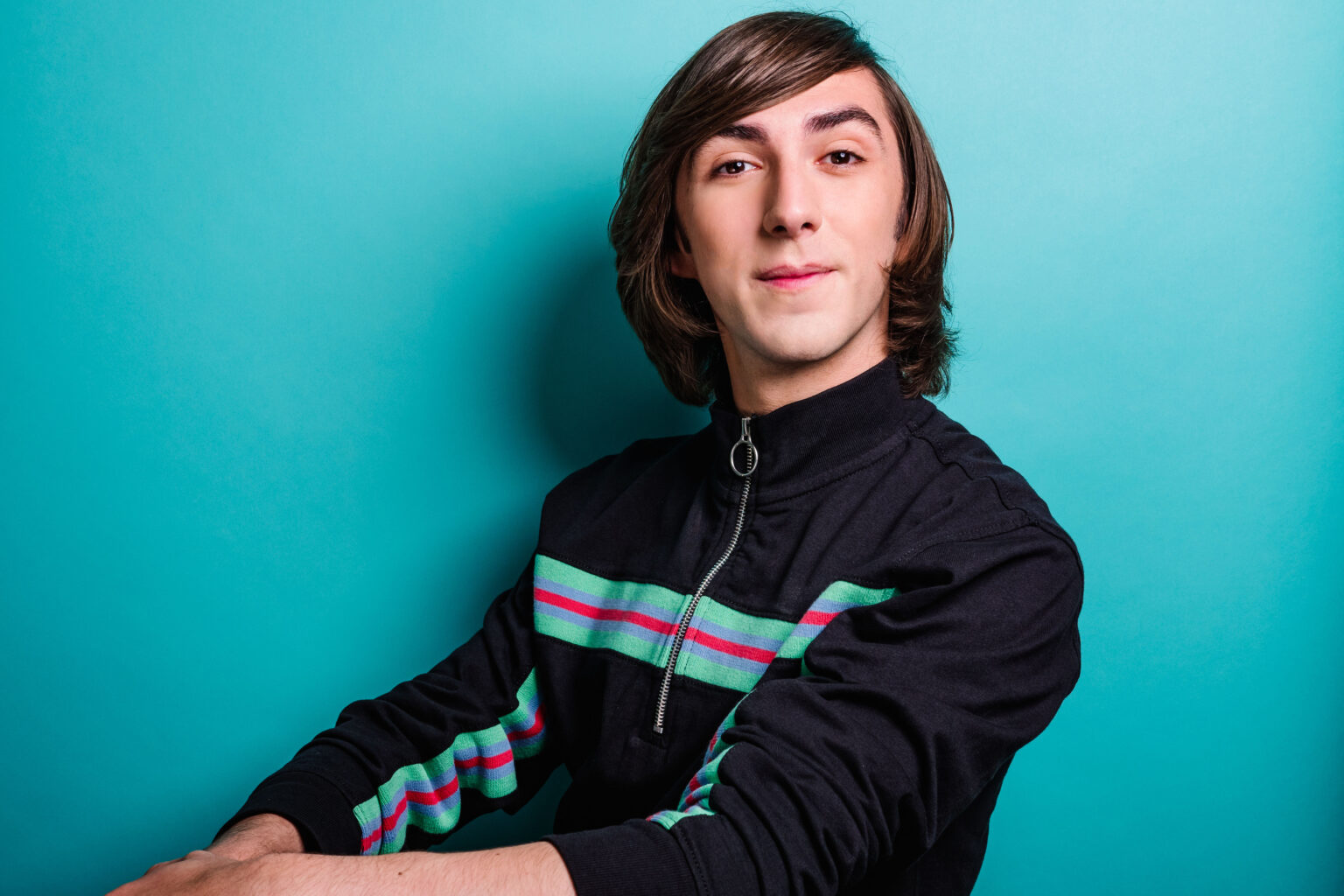 Harrison Houde talks Helping and Happiness - Interview