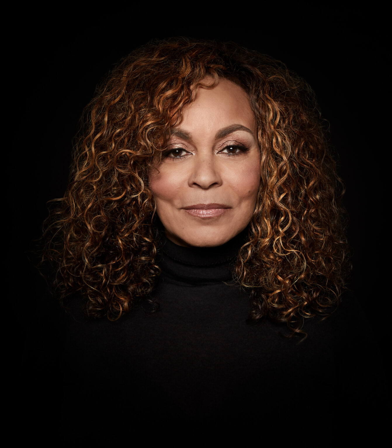 Talent on Tap – Sunnie McFadden-Curtis Offers A Huge Hug, With BROKEN ...