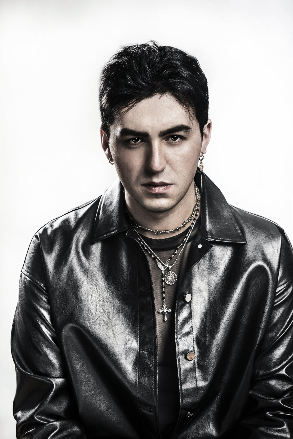 Ezra Comes out of the Cave and into the Inferno of Passion – Interview ...