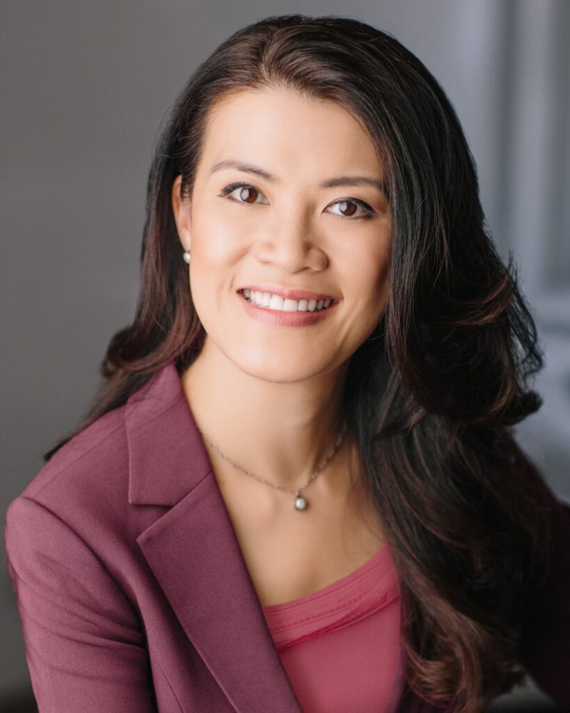 Lynne Lee